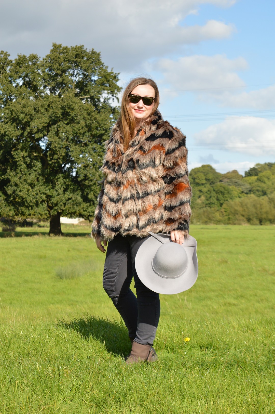 Fun Fur Coat Trend For AW16 – JacquardFlower