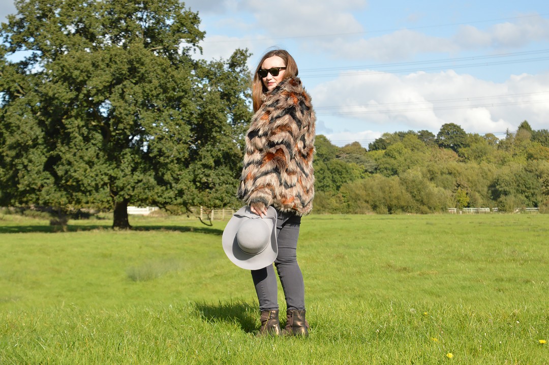 Fun Fur Coat Trend For AW16 – JacquardFlower