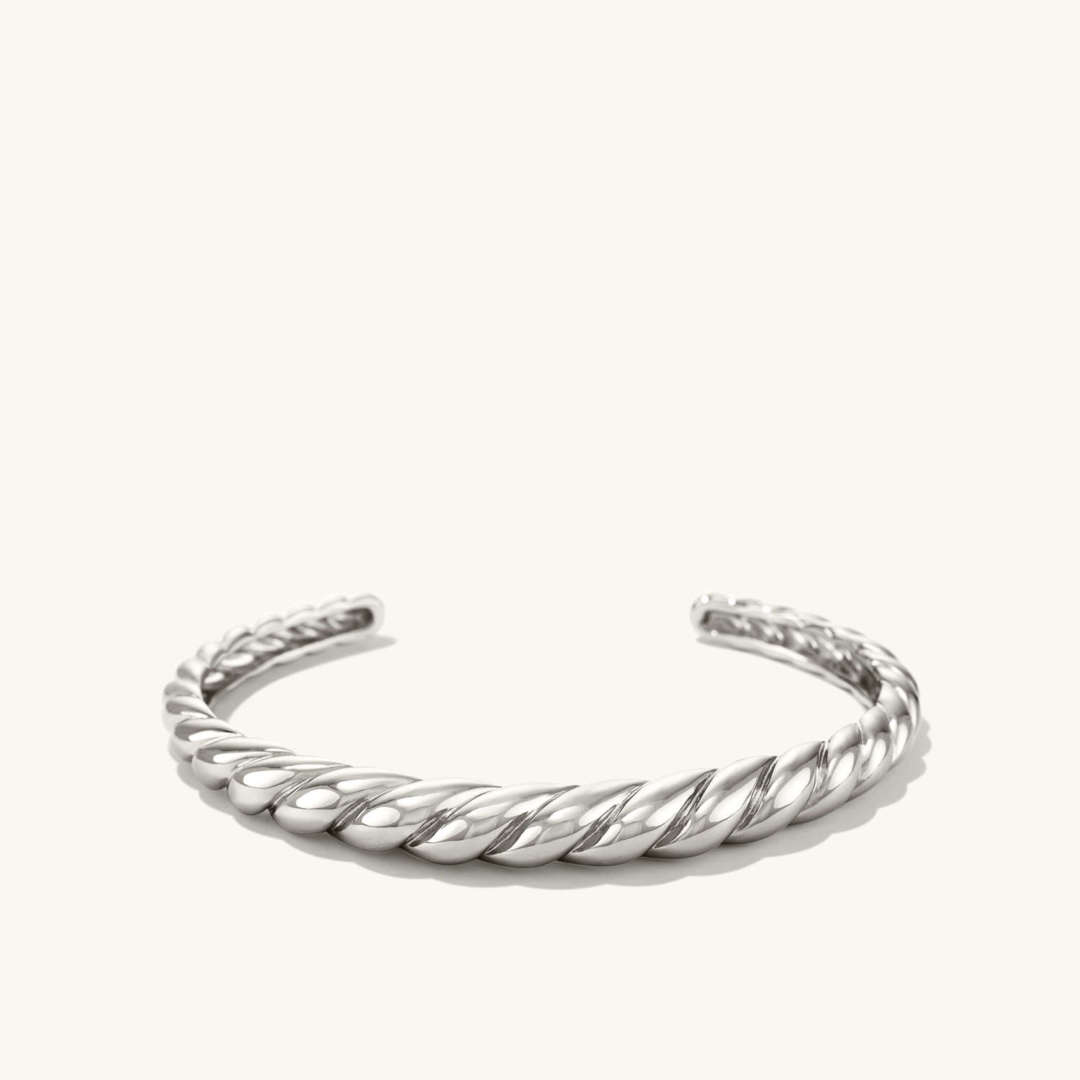 Jewellery Trends SS23 – JacquardFlower